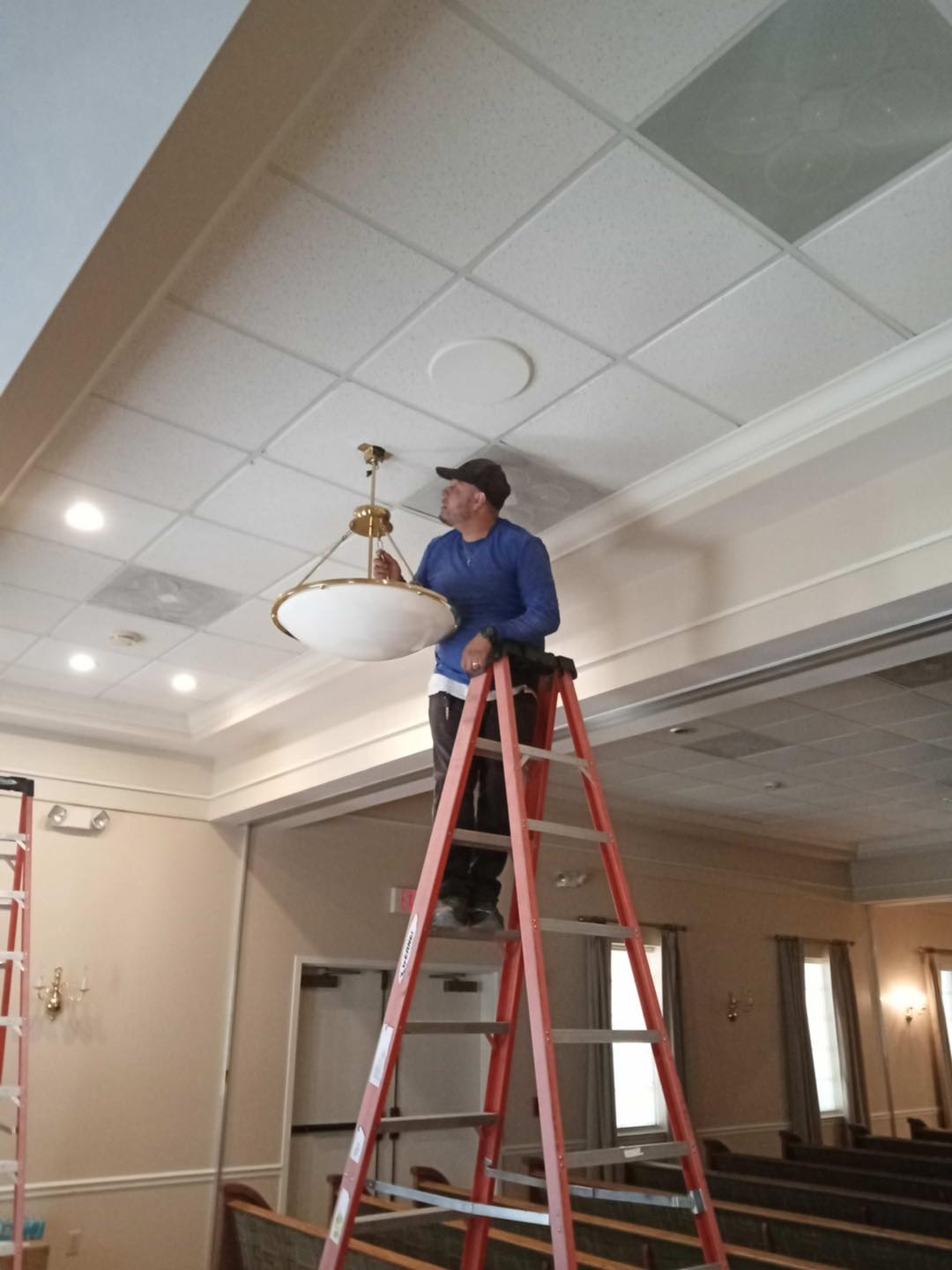 AMP Electric – Commercial Electrician Contractors