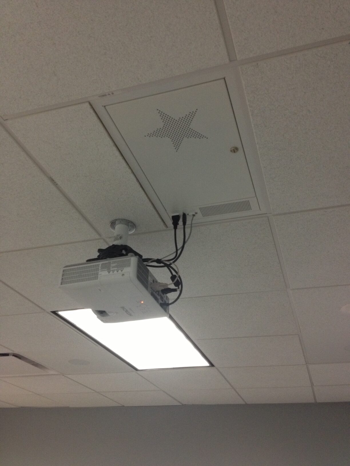 AMP Electric – Commercial Electrician Contractors